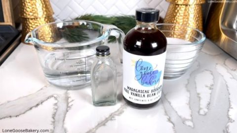 Peppermint Syrup | The Taste of the Holidays